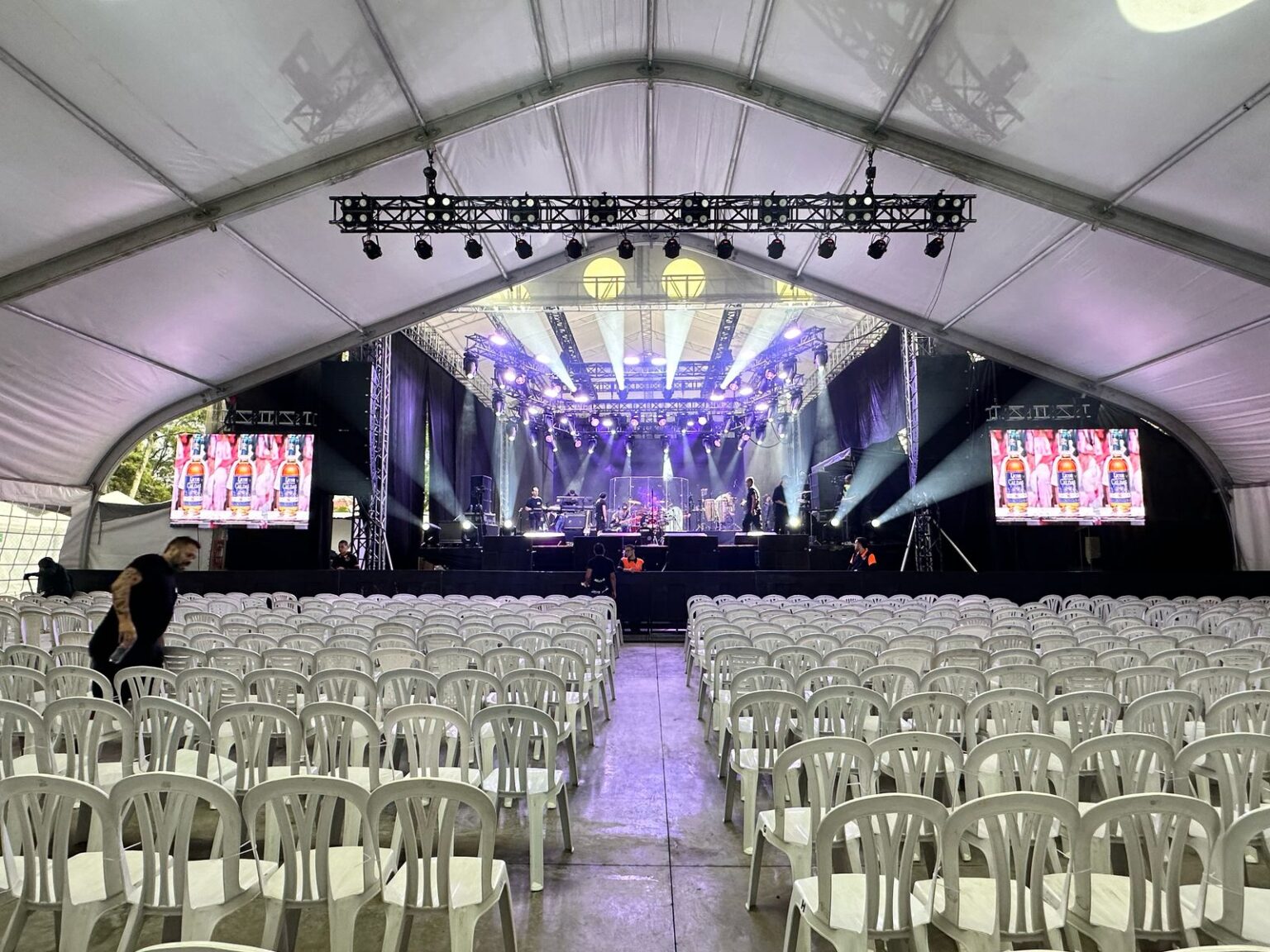 Bienvenidos a Nuestra Nueva Ubicación: Centauro Centro de Eventos Ahora en Envigado – Centro De ...